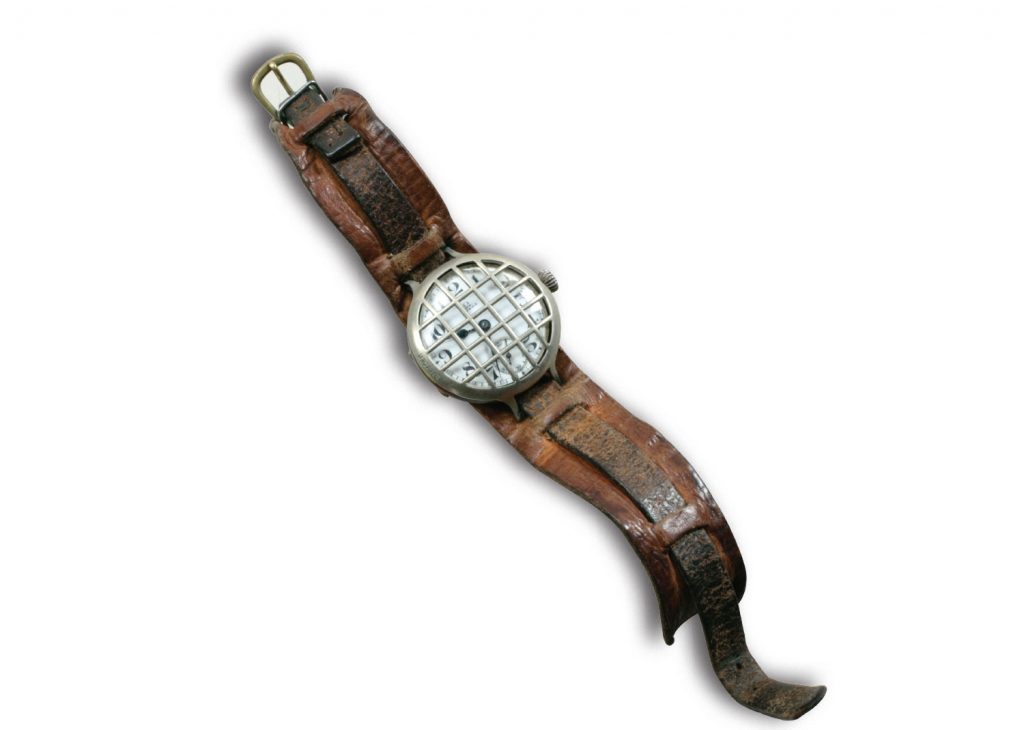 Synchronize watches - Legion Magazine