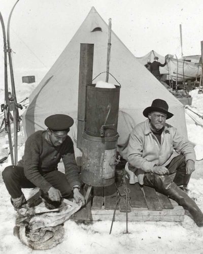 Frank Hurley: Adventurer and war photographer - Legion Magazine